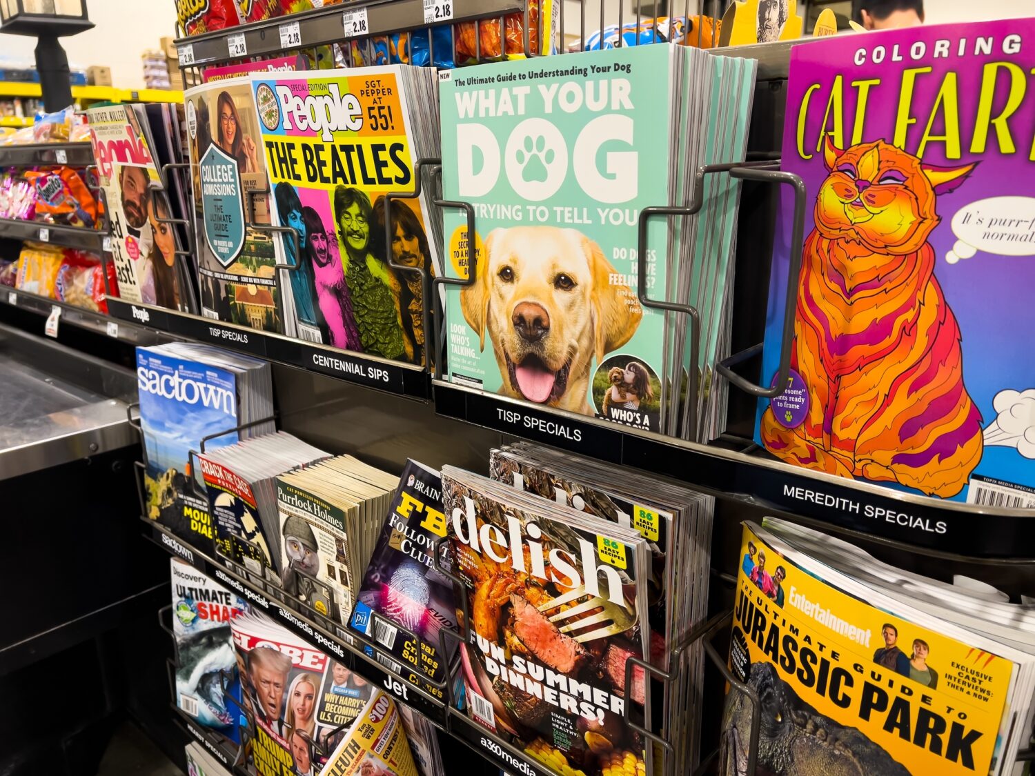 Why every checkout counter in America sells those $14 magazines - Poynter