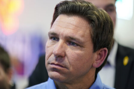 How a deepfake video of Ron DeSantis dropping out of the presidential ...